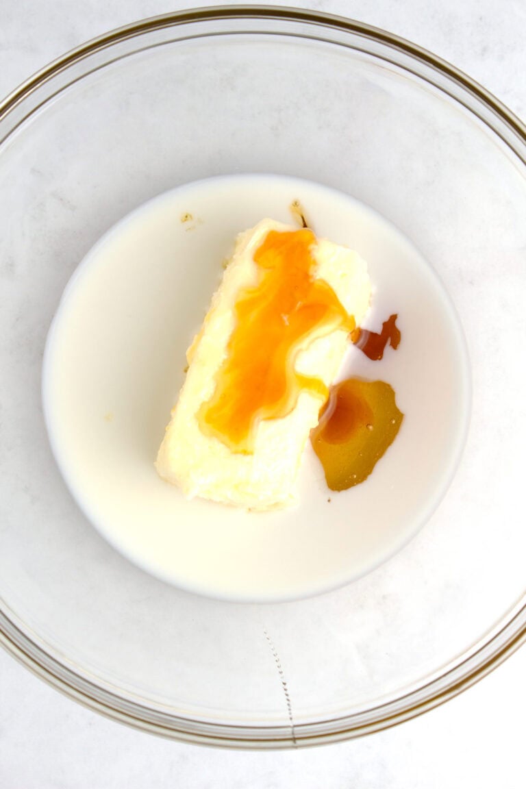 Hot Honey Butter Recipe (Spicy Compound Butter) - Borrowed Bites