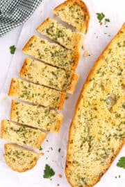 Simple Garlic Bread With French Bread